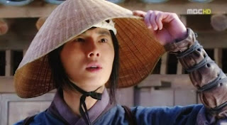 Mengenal Pakaian Tradisional Korea