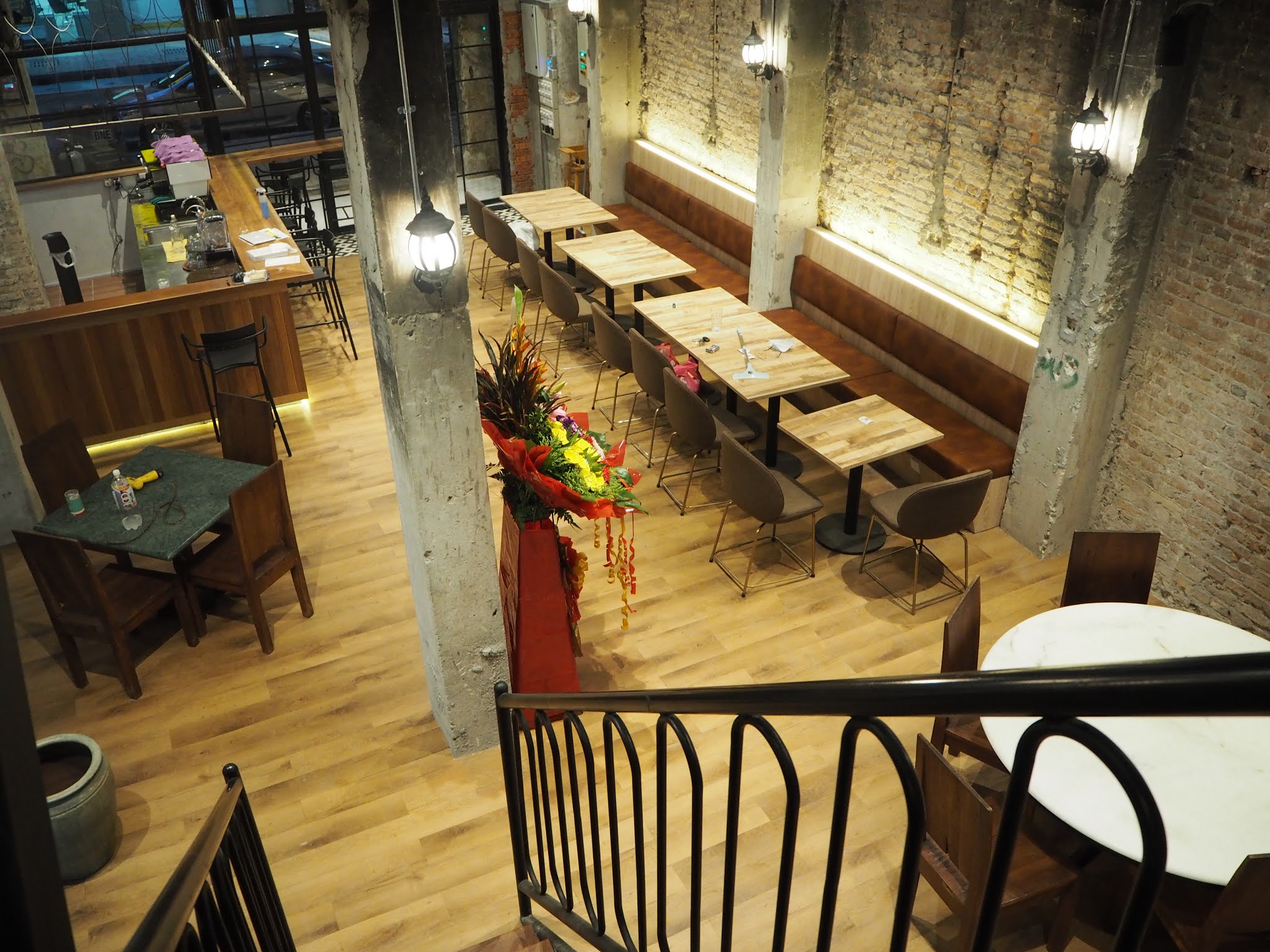 THE NEW LIGHT CAPTURE BISTRO, CAFE AND RESTAURANT IS NOW OPEN! FOUNDED ...