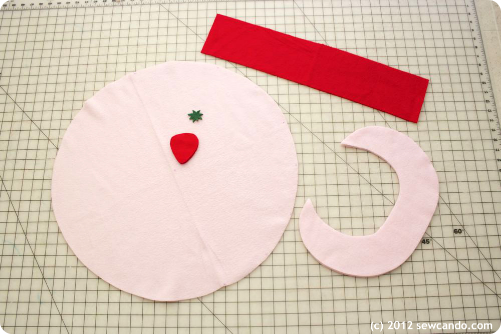 Sew Can Do: Vintage Inspired Crafts: Lil Strawberry Shortcake Hat Tutorial