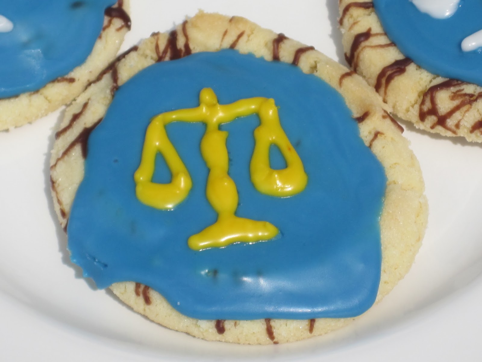 Scales of Justice Cookies