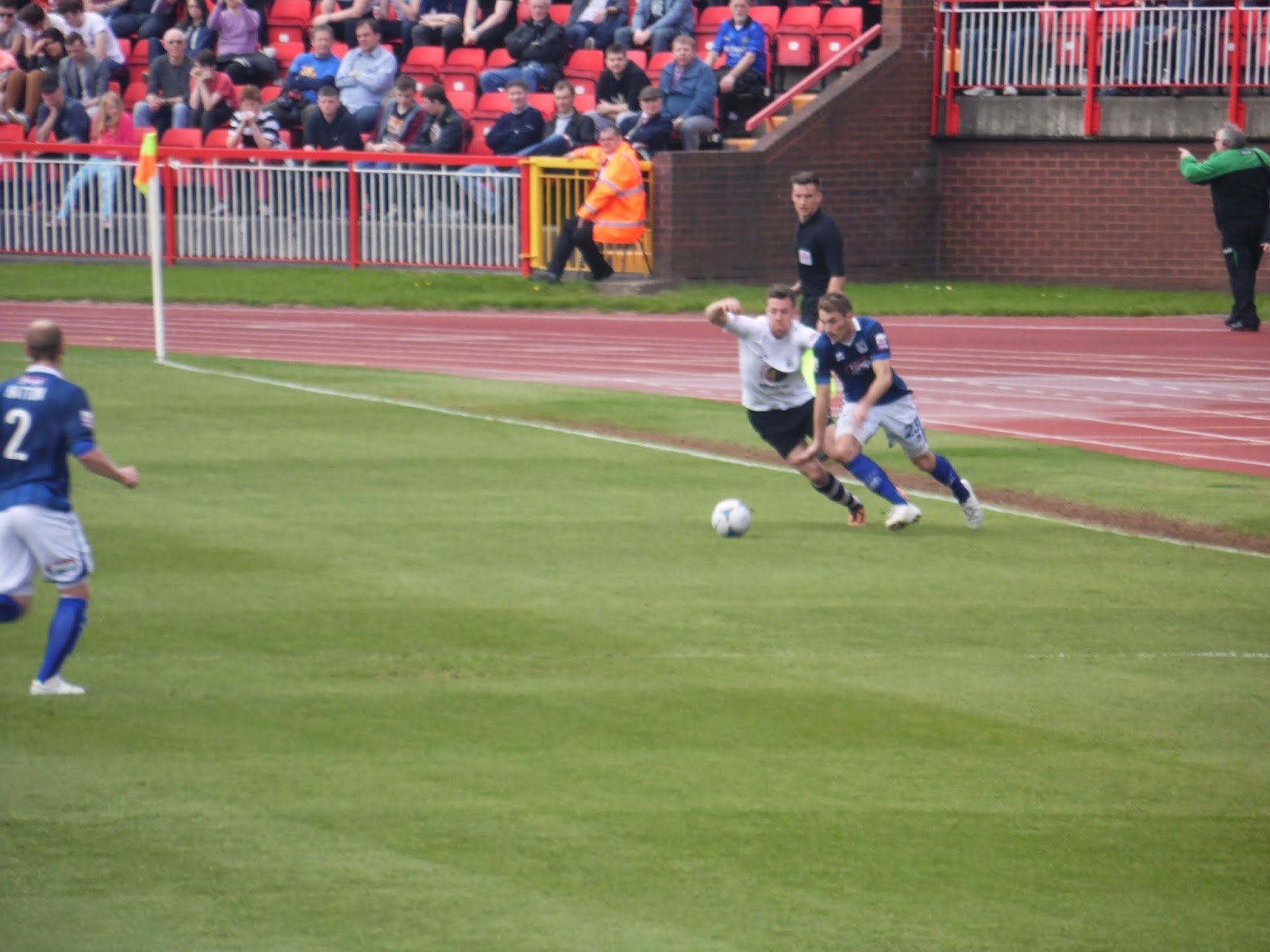 Football Grounds And Reviews: Gateshead Vs Grimsby Town