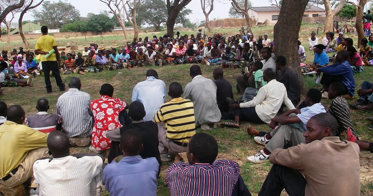 bookshelfAFRICA: AFRICAN PROVERBS: On Unity and Community