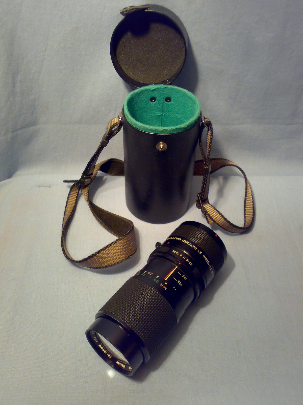 TOM's TECH TOYS: CHINON CAMERA