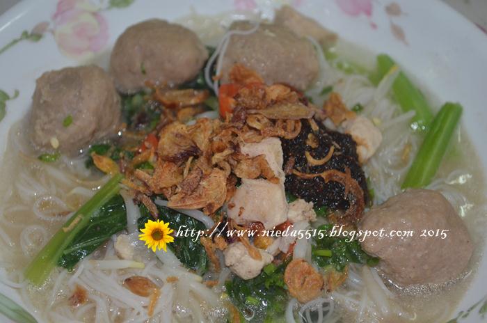 Cheq Da: Mee Hun Bakso...