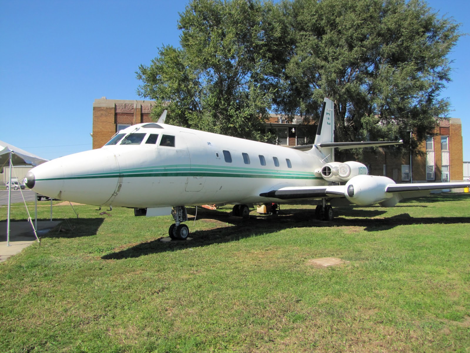 The Aero Experience: Howard Hughes Lockheed Jetstar Refreshed at ...