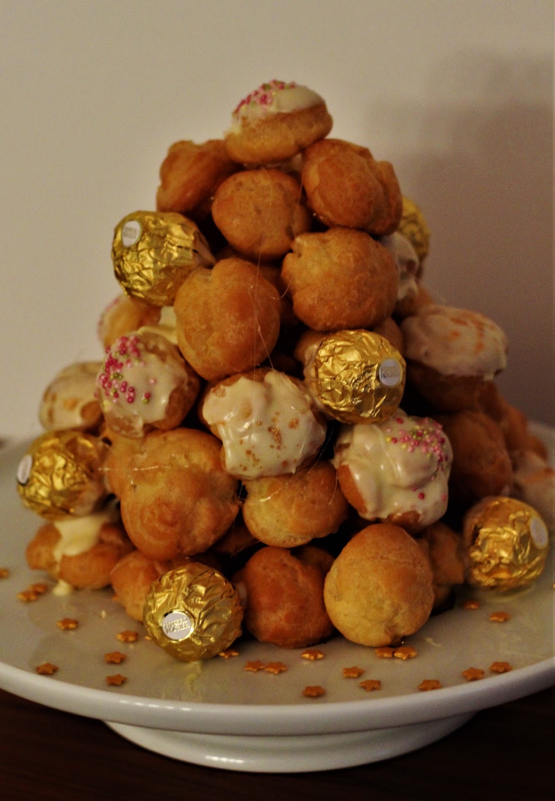 Godt nytår! Mini-croquembouche