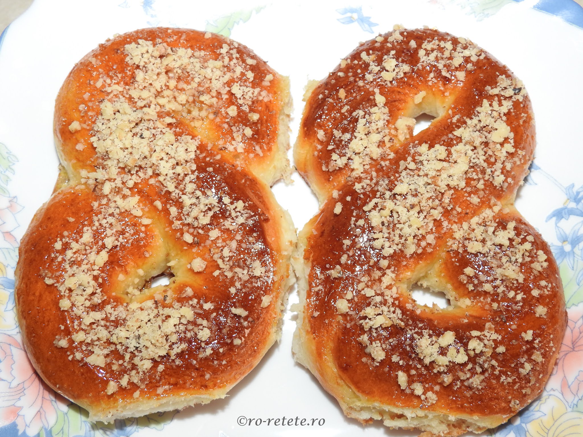 Mucenici moldovenesti reteta | RO-Retete.ro