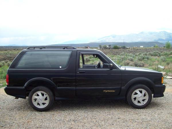 10k: Stormy Weather: 1993 GMC Typhoon - DailyTurismo
