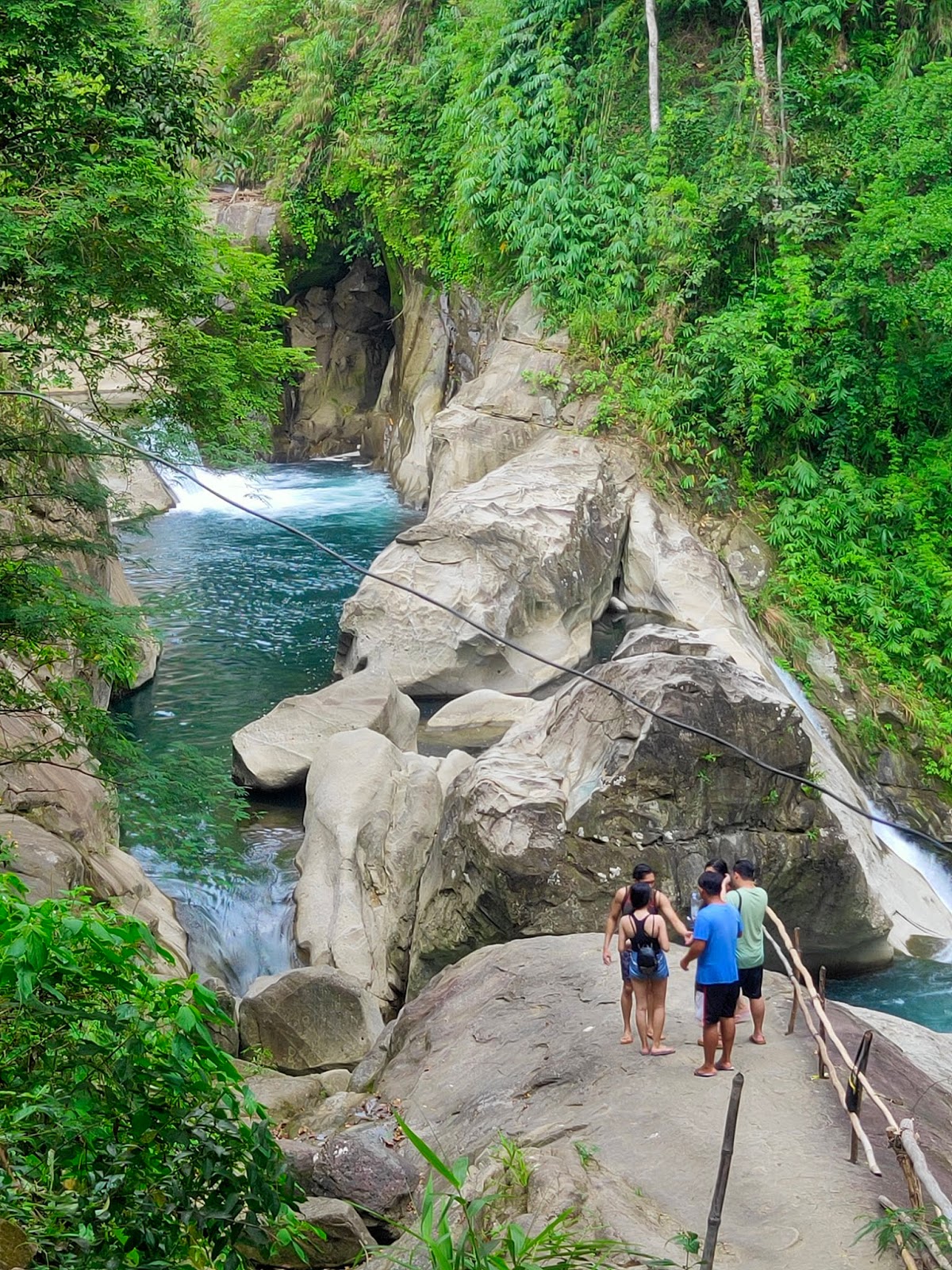 Elyu: A Budget Travel Guide