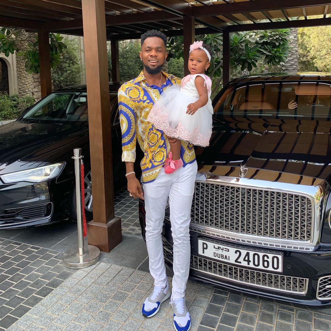 Pictures of Patoranking House and Cars