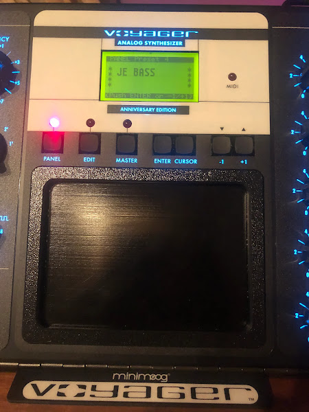 MATRIXSYNTH: Moog Minimoog Voyager 50th Anniversary Edition 2004 Walnut ...