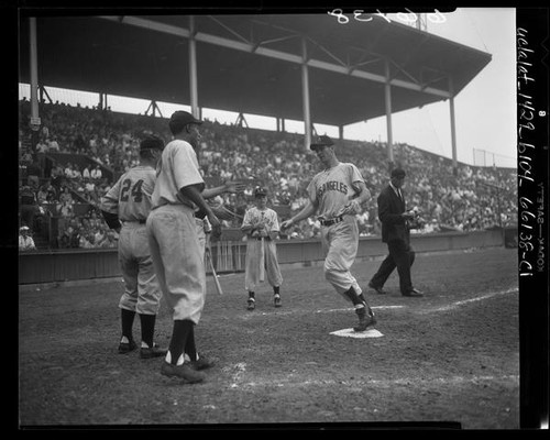 Les Layton, 92, homered in his first major league at-bat ~ Baseball ...
