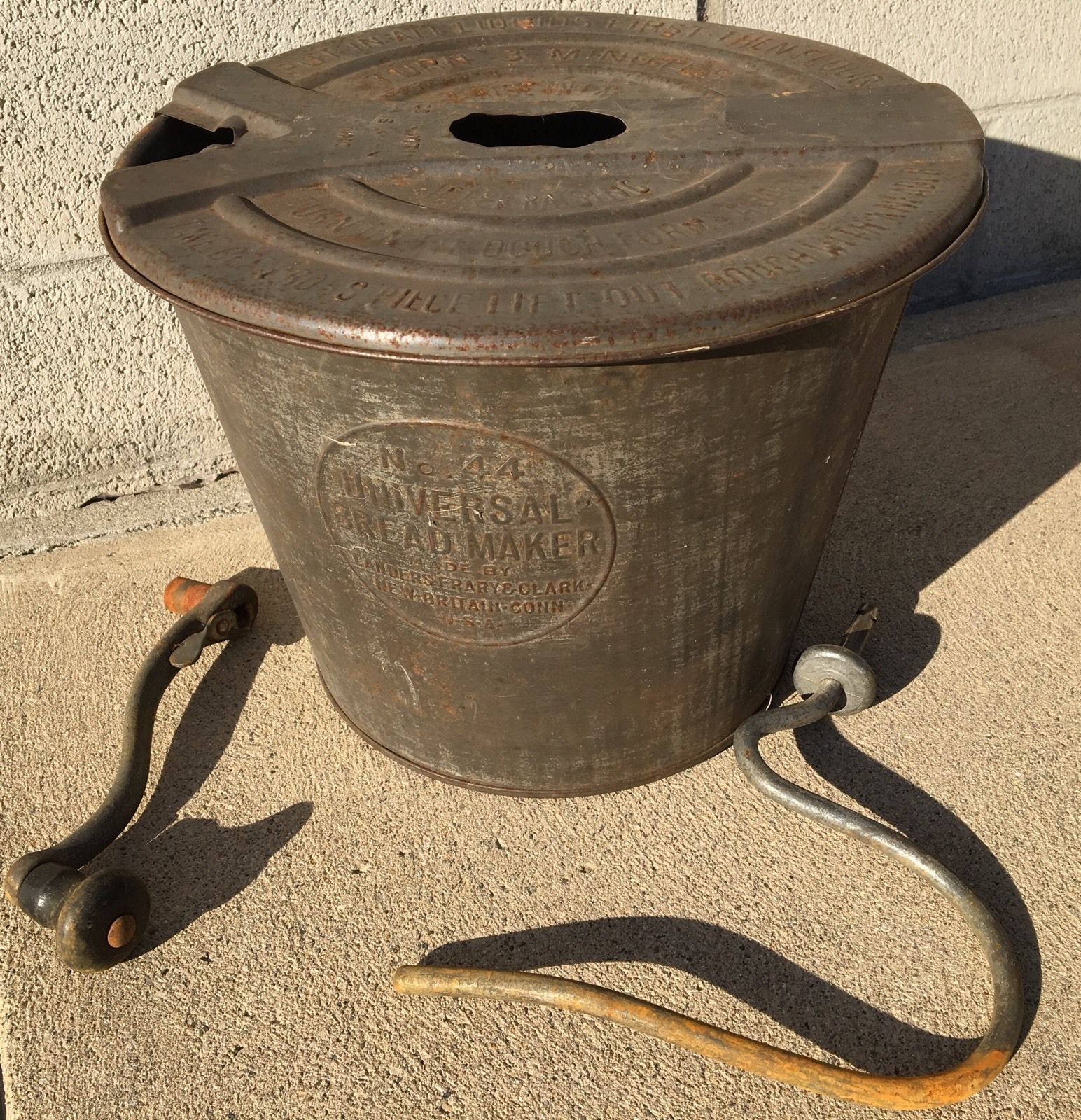 Bread Maker: Seven Best Old-Fashioned 'UNIVERSAL' Bread Maker by ...