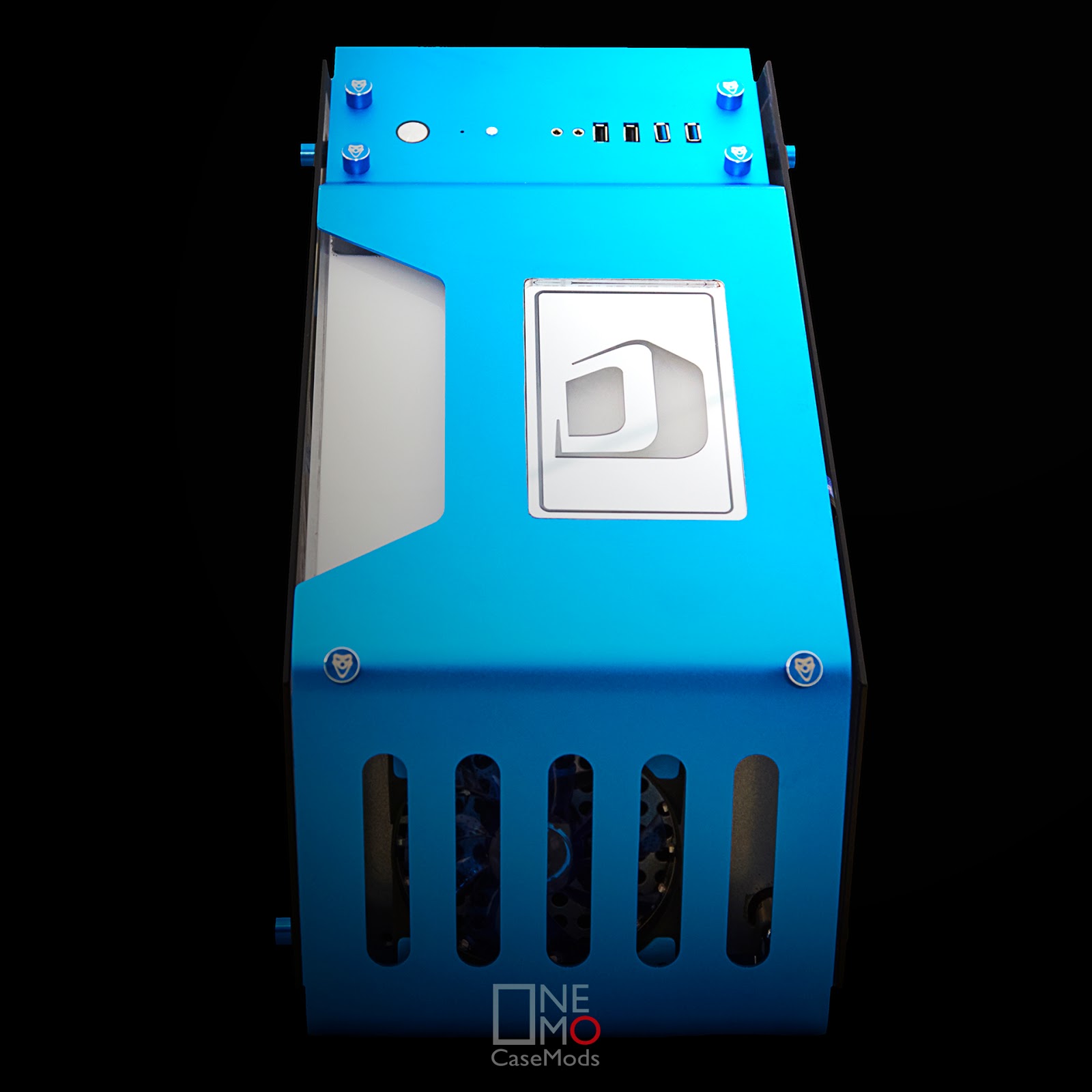 Ice Cube Computer Case Mod [아이스 큐브 커스텀 수냉 모드] 시스템 감상 사진 | 네모난 세상