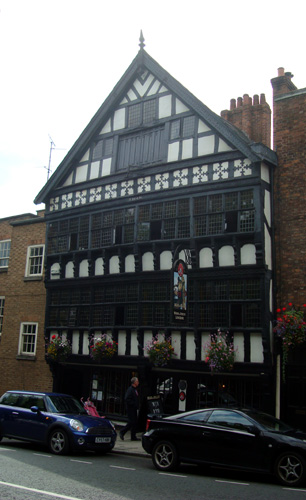 Tudor Style Buildings in Chester - Britain All Over Travel Guide