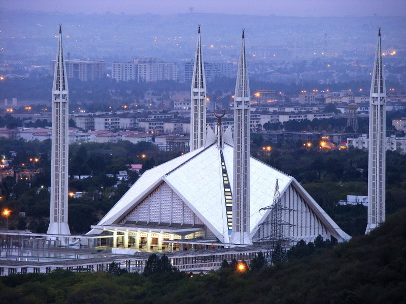 Pakistan (Wallpapers of Cities)