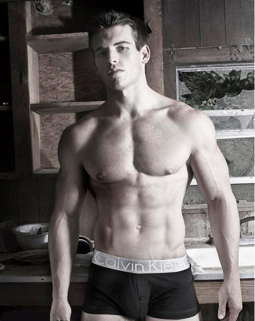 Hunksinswimsuits: Hot model in bulging boxerbriefs: hunk in underwear