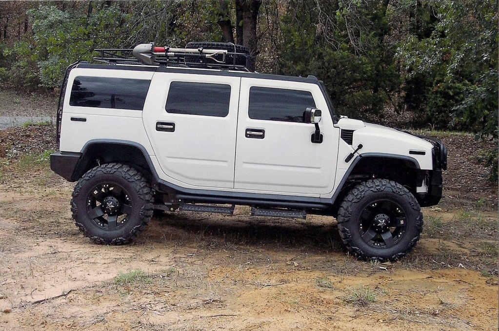 Hummers Online: Nice White Hummer H2 with 4'" Rancho Lift and 38" Nitto ...