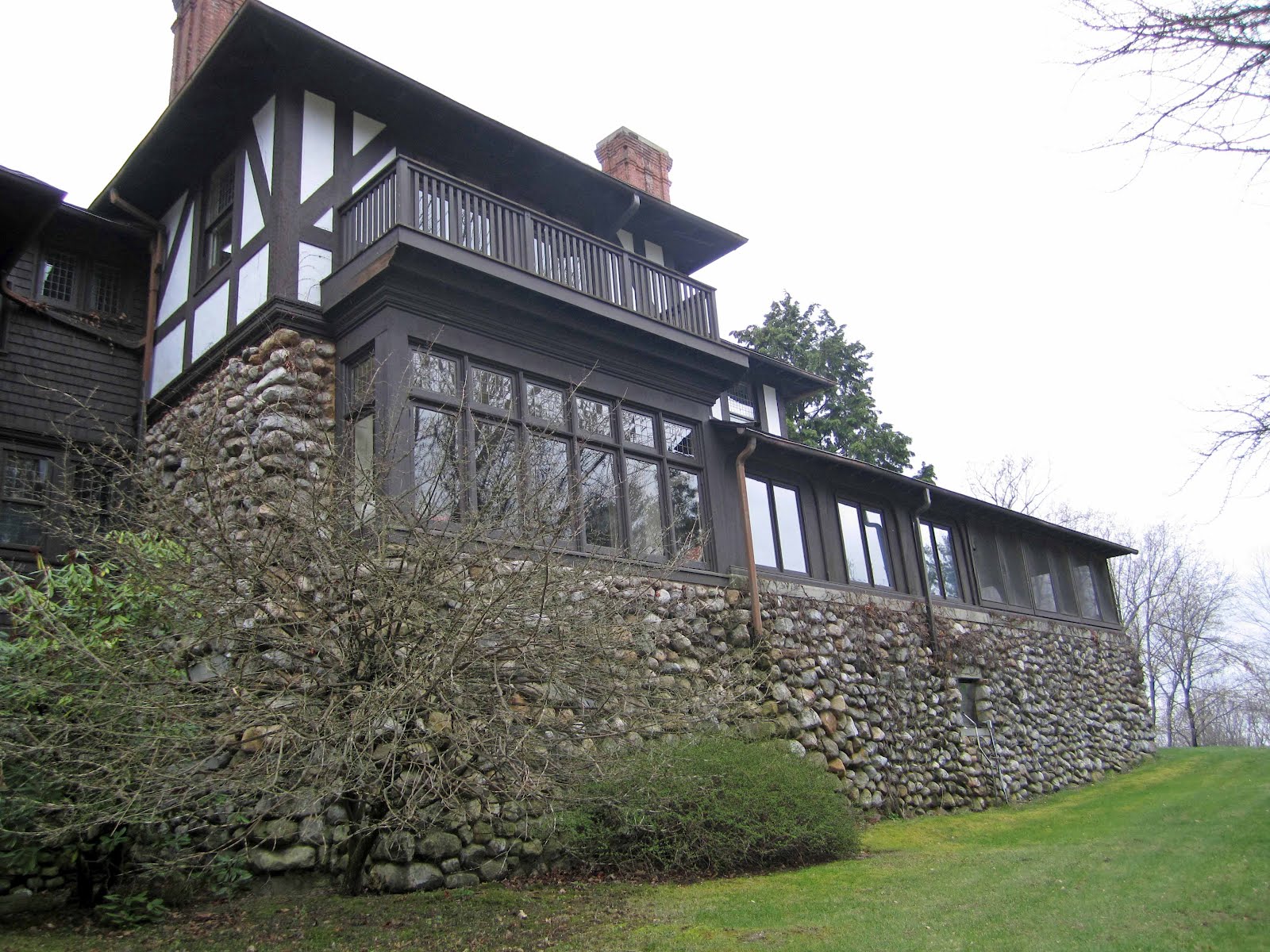 BIG OLD HOUSES: A Country Place at Millbrook