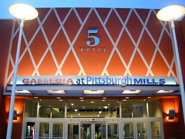 The Battles of JAMIEBOO: MALLS: The Mills