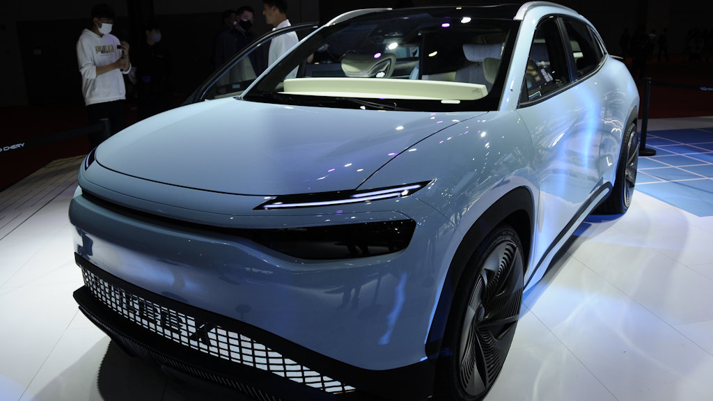 Chery Shows Off 257 Horsepower Engine, 11-Speed Gearbox At Auto ...