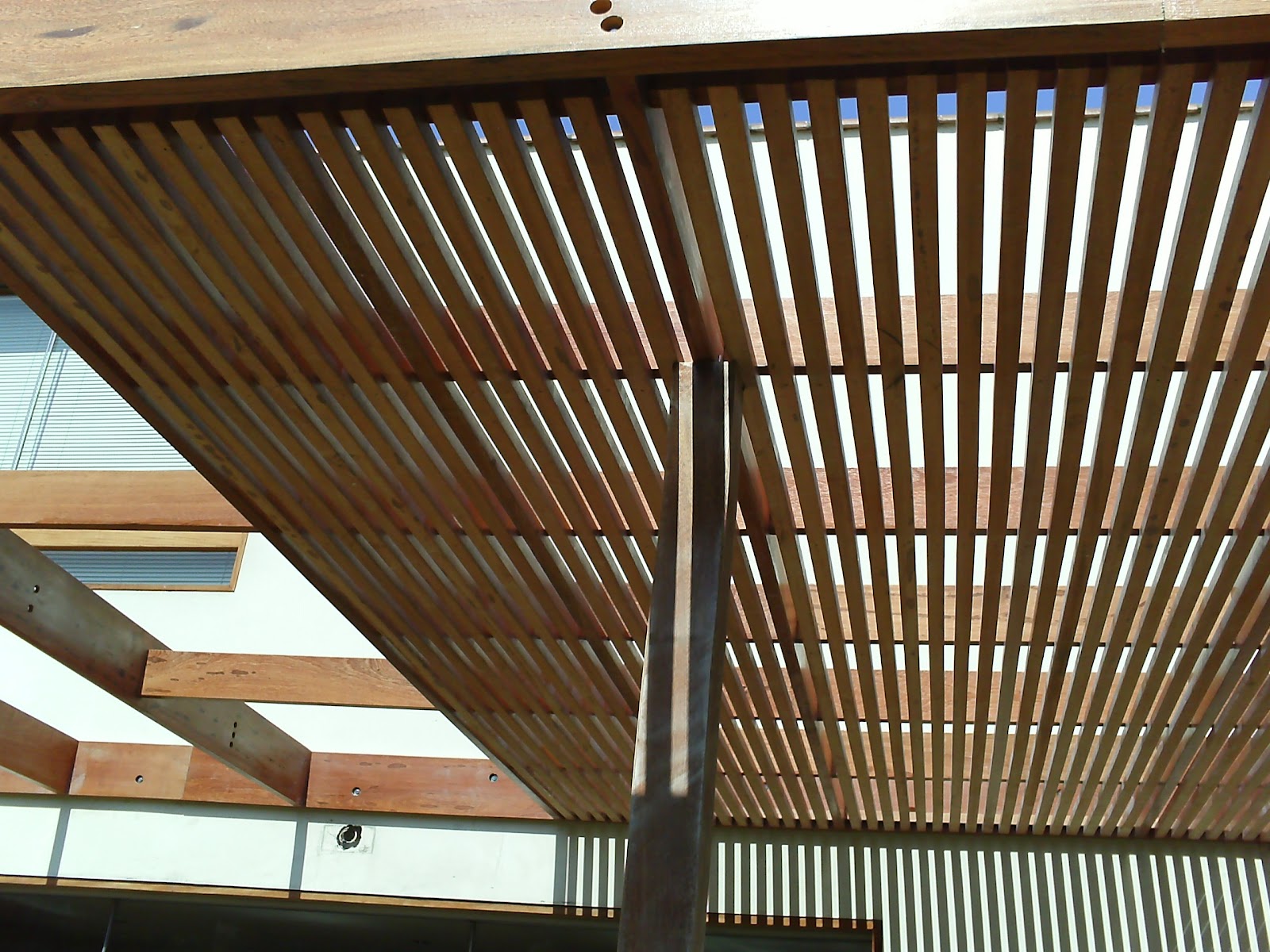 Maderas ..... Diseños ..... Proyectos: TECHOS DE MADERA