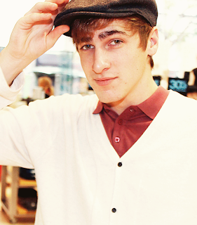 show me graphics. HQ + FREE