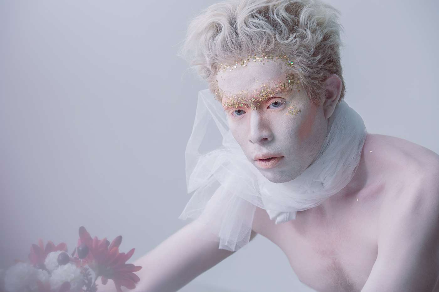 David Guerrero es una visión etérea en fotos de Pablo Salazar