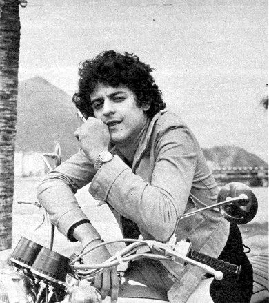 Astros em Revista: MARCOS PAULO AS BATALHAS DE UM HOMEM DE TELEVISÃO