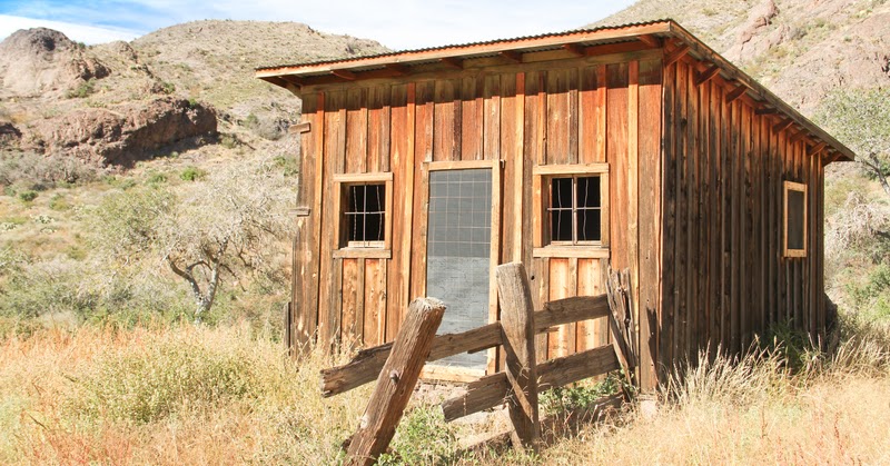 Sweethearts Of The West: Line Riders and Line Shacks