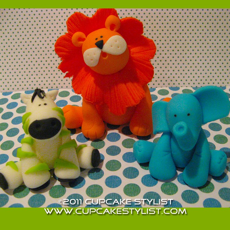 Cupcake Stylist: Fondant Alligator and Fondant Snake Cake and Cupcake ...