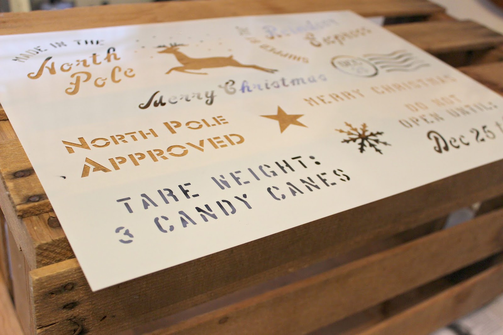 Stenciled Rustic Christmas Crate With Spruce Tips/Tops - Organized Clutter