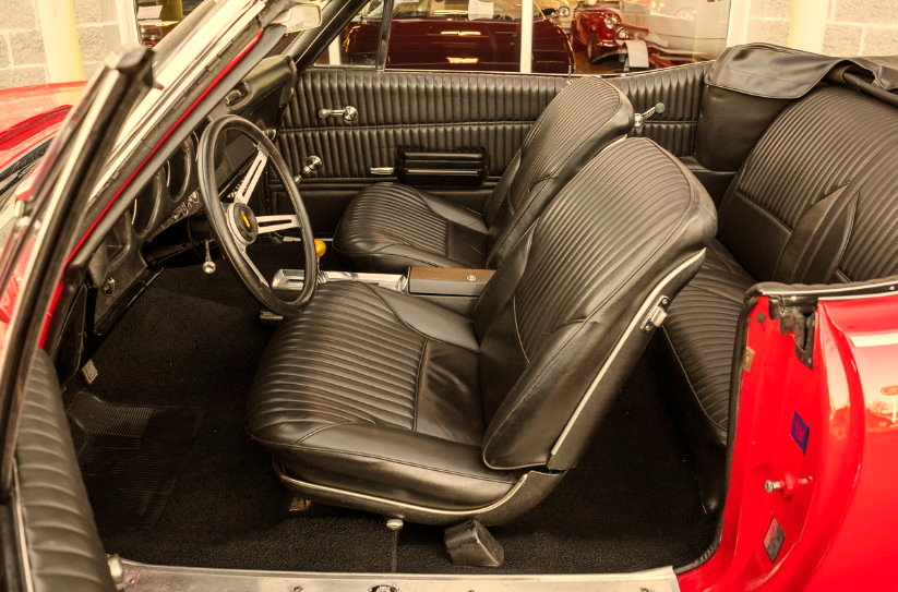 MUSCLE CAR COLLECTION : 1968 Oldsmobile Cutlass 442 W-30 Review