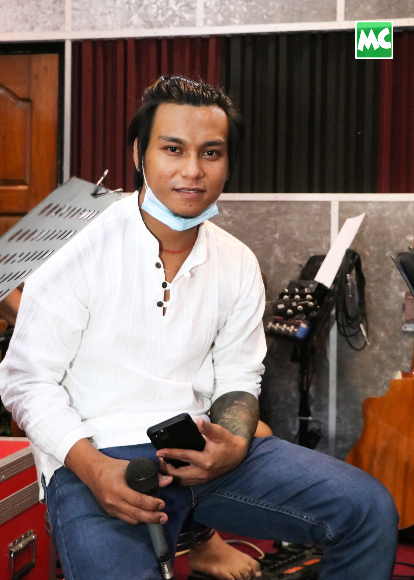 “ဗိုလ်ချုပ်” သီချင်း အသစ်ကို PTL Studio မှာ အသံသွင်းခဲ့တဲ့ ဖြိုးမြတ်အောင်