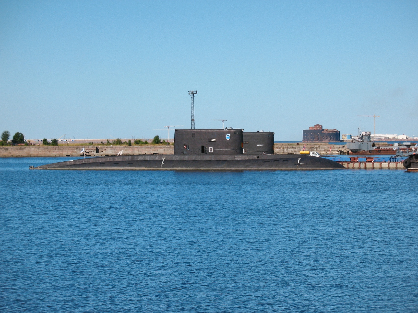 Kilo-class Submarine/SSK Kilo Class (Type 877EKM)/Project 877 Paltus ...