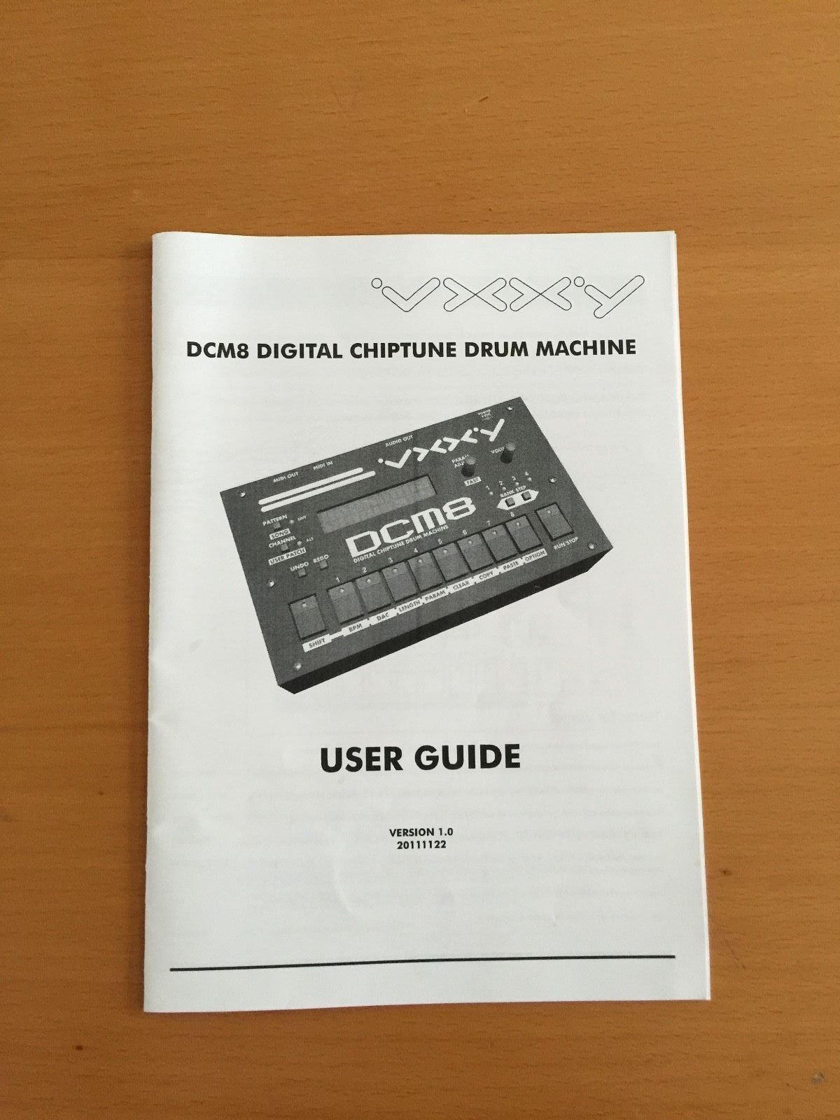 MATRIXSYNTH: VXXY DCM8 Digital Chiptune Drum Machine Synth