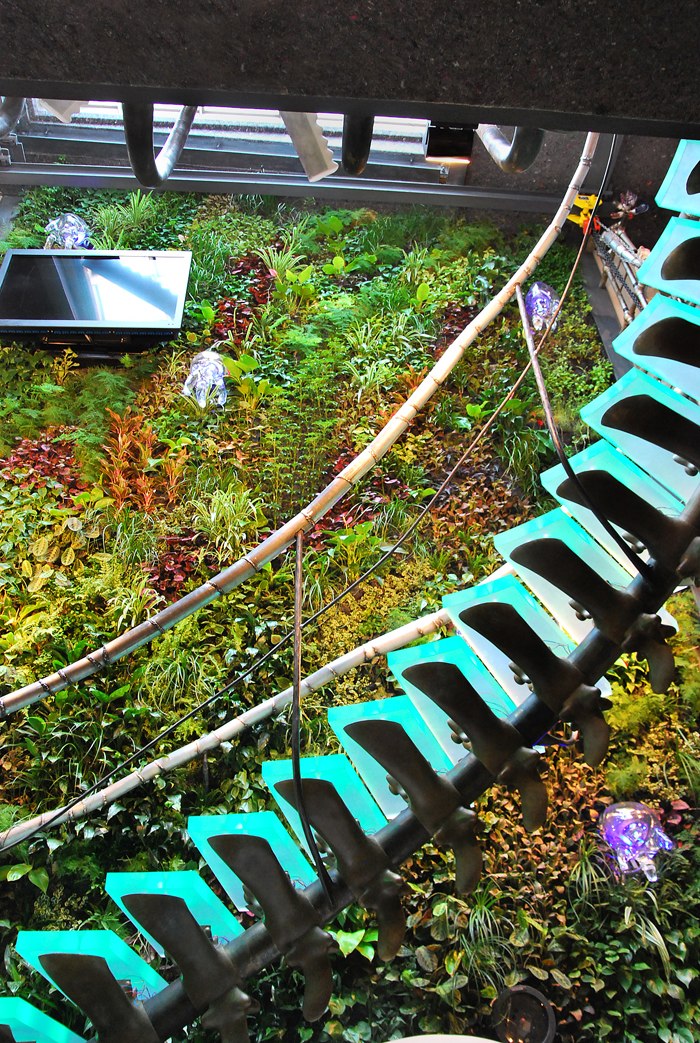 MoD Design Guru - Fresh Ideas + Cleverly Modern Design: Living Growing ...