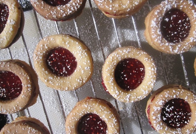 taste area: Shortbread cookies with raspberry jam filling.