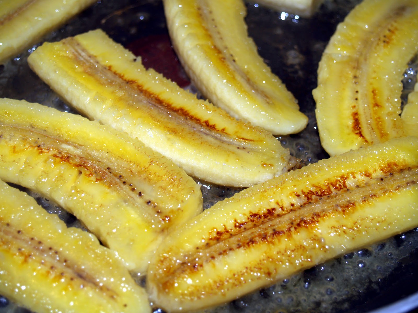 Bamby Cuisine: Bananes poêlées (Petit chef)