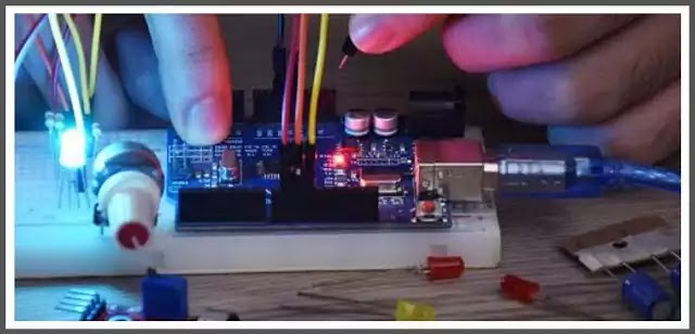How to use a breadboard? Beginner's Guide