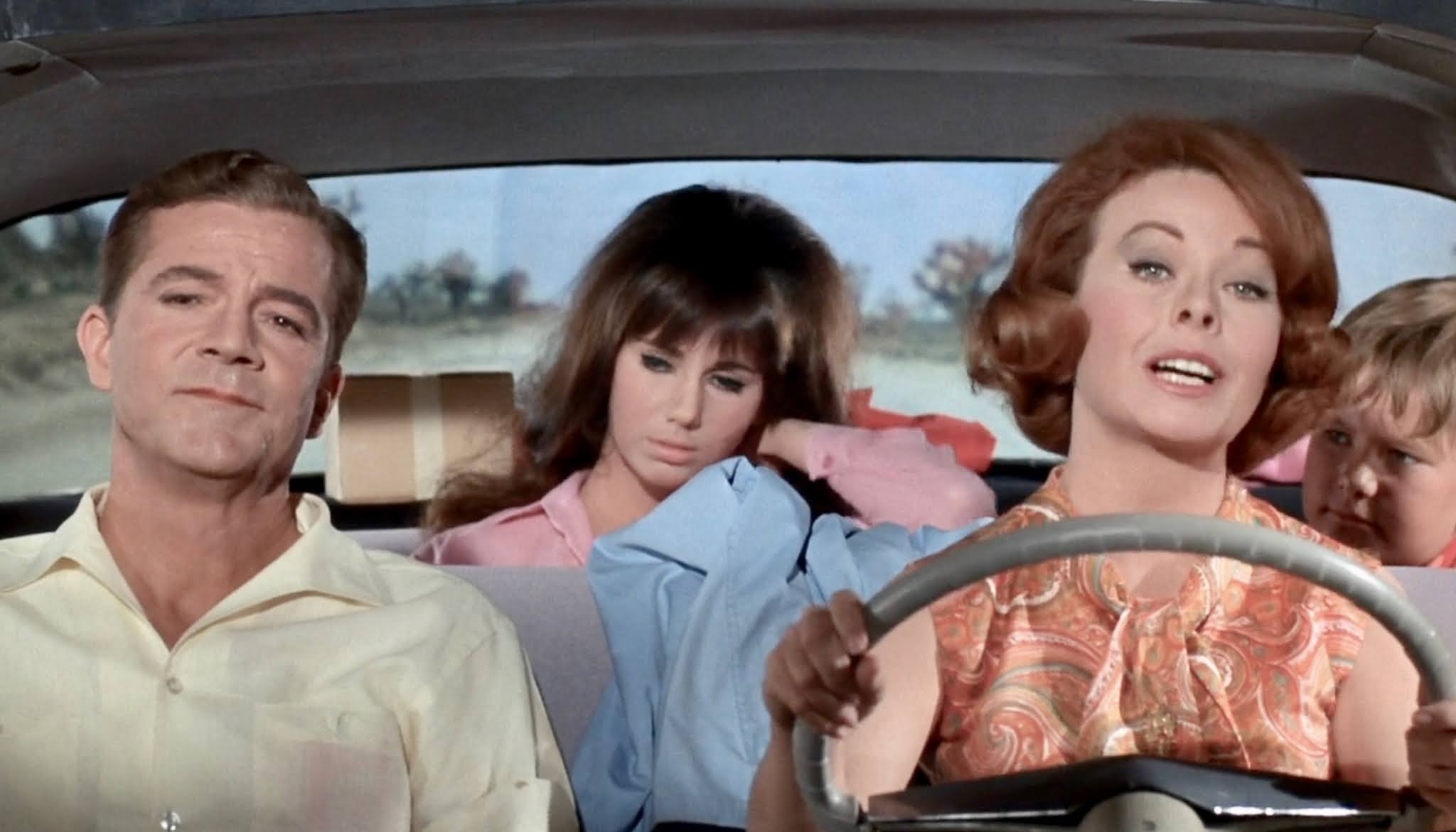 cult film freak: DANA ANDREWS AND JEANNE CRAIN IN 'HOT RODS TO HELL'