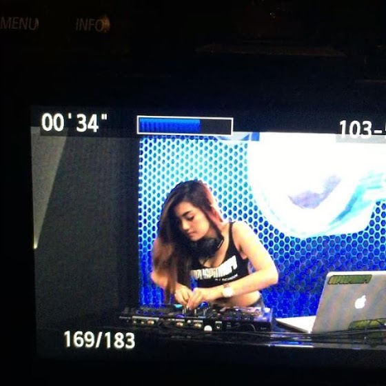 derina derin photoshoot