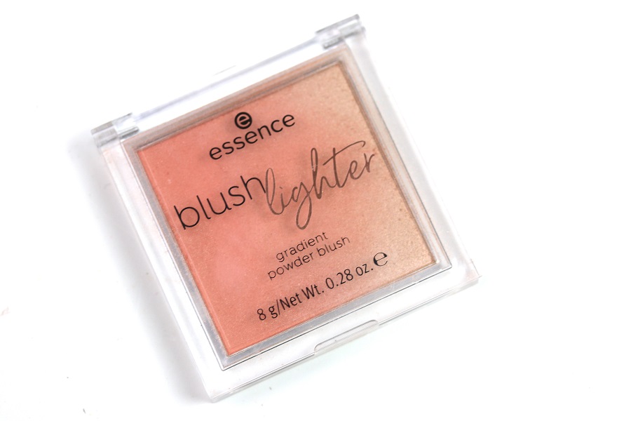 Glam & Shine - Beautyblog: essence Blushlighter 04 Peachy Dawn
