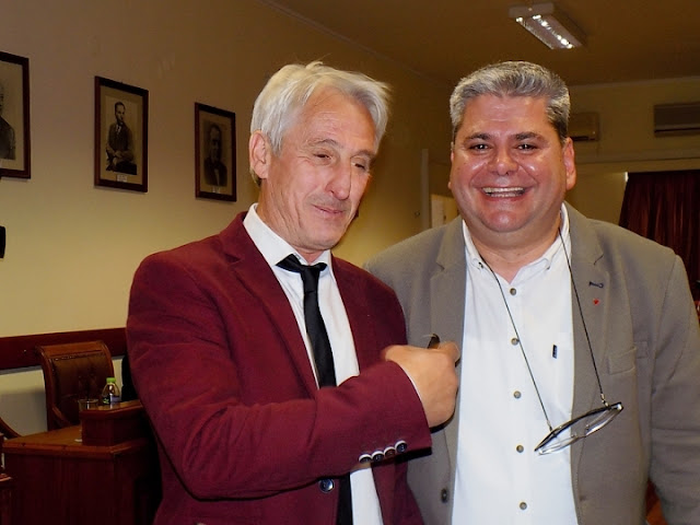ΠΟΛΙΤΙΚΟ ΚΑΦΕΝΕΙΟ Διαψεύδει ο Λεβέντ, με τον Μπογιάρ ήρθε ο Τσέπελης ...