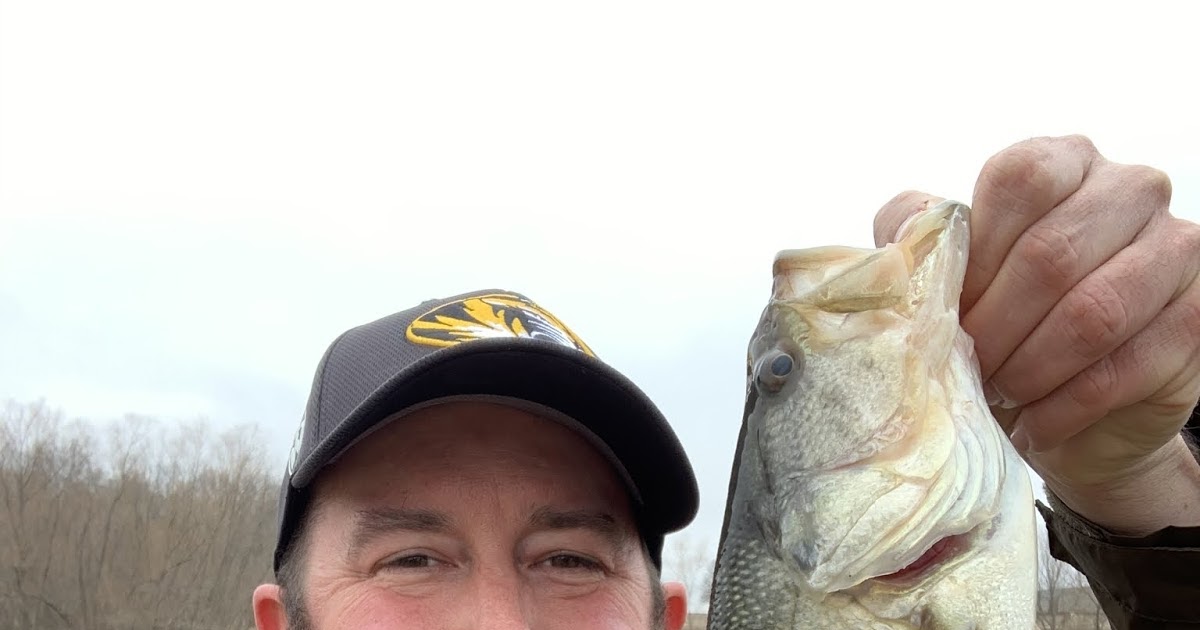 The Show Me Fly Guy: First Bass Fishing Outing of the Year