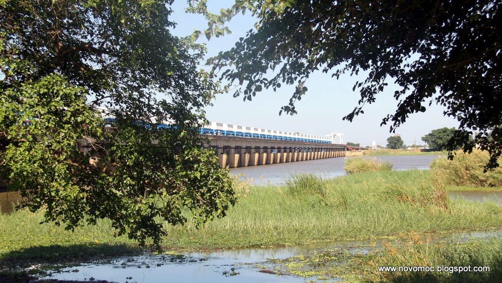 Da Ponta do Ouro ao Rovuma: Visita à barragem no rio Limpopo