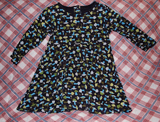 a patchwork world: Tutorial Tuesday: Upcycle an Outgrown Dress