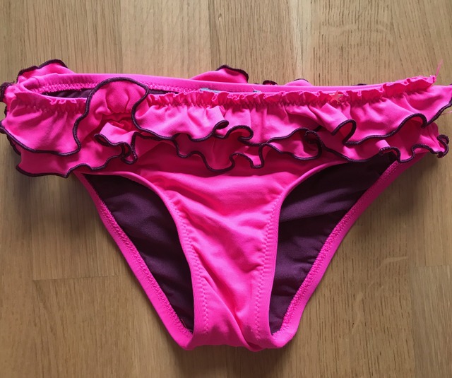 Maria's Fashion Corner: CULETINES NANOS, 6 AÑOS.