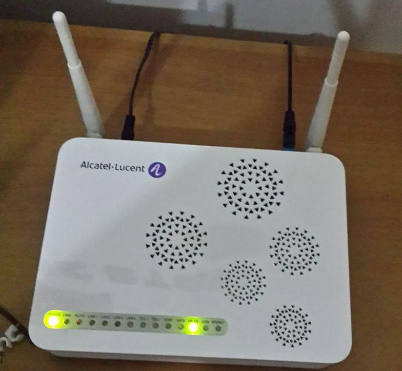 Tugas Kuliah dan Kerjaan: Modem Alcatel
