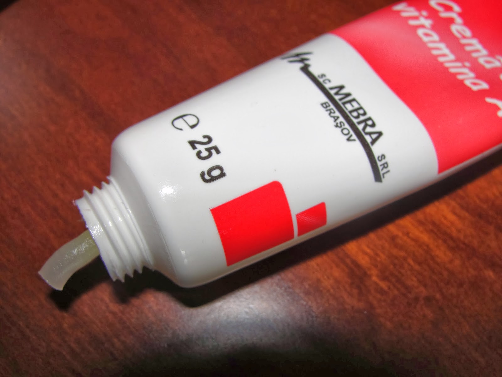 Bianca Cosmeticlover: Crema cu vitamina A de la Mebra